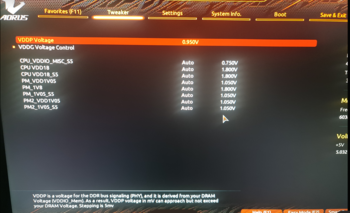 ПК запускается, но на мат плате горят индикаторы ez debug led - dram и ...